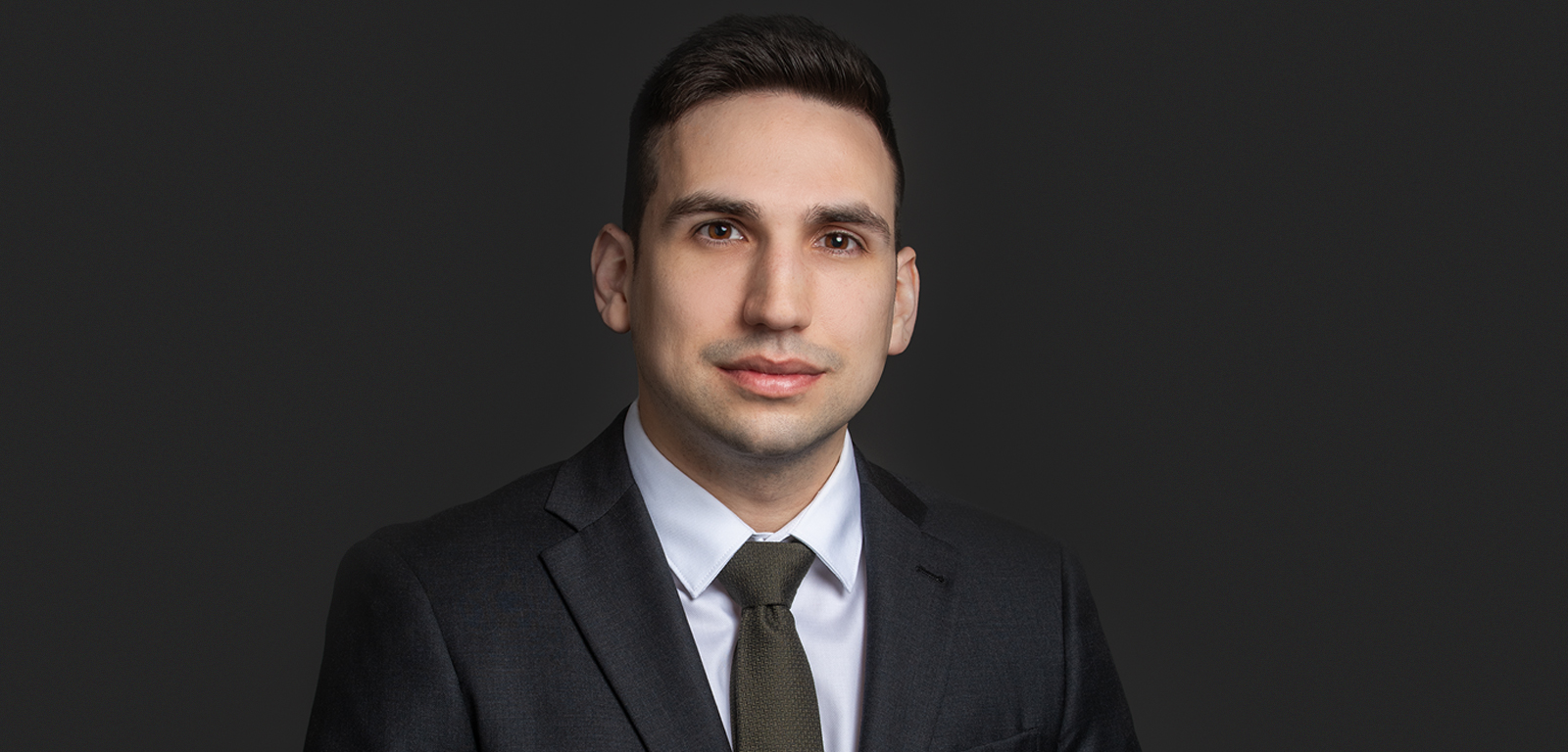 Alexander Bogdan - Richards Buell Sutton